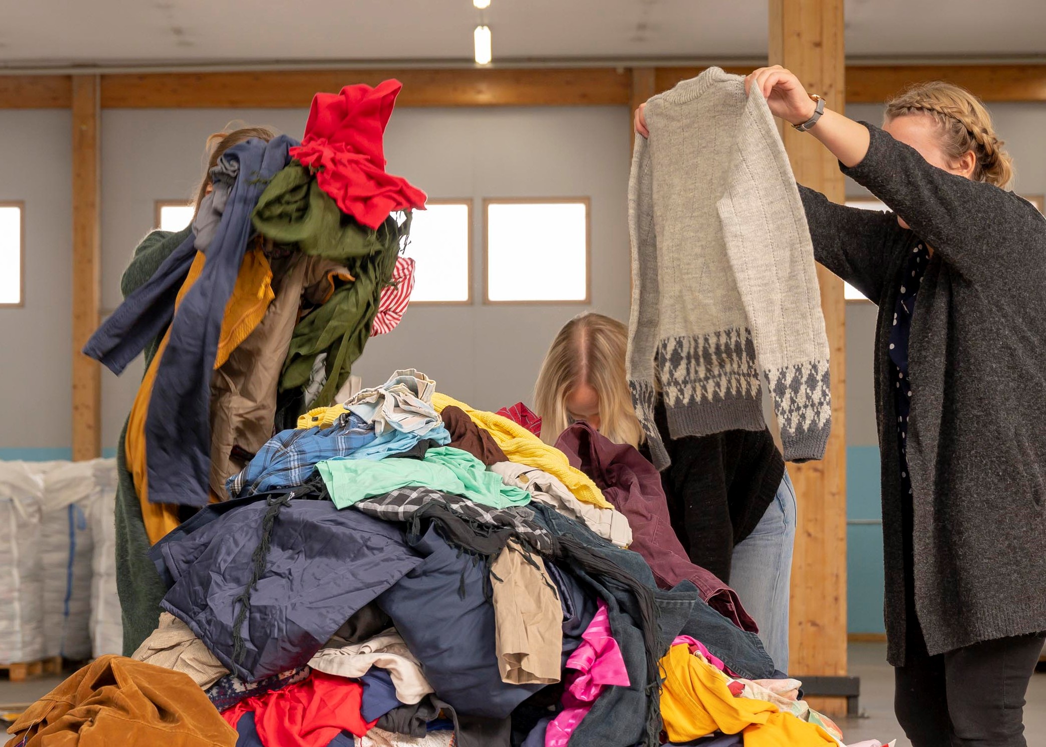 Mitä tehdä tarpeettomille tekstiileille? | Telaketju